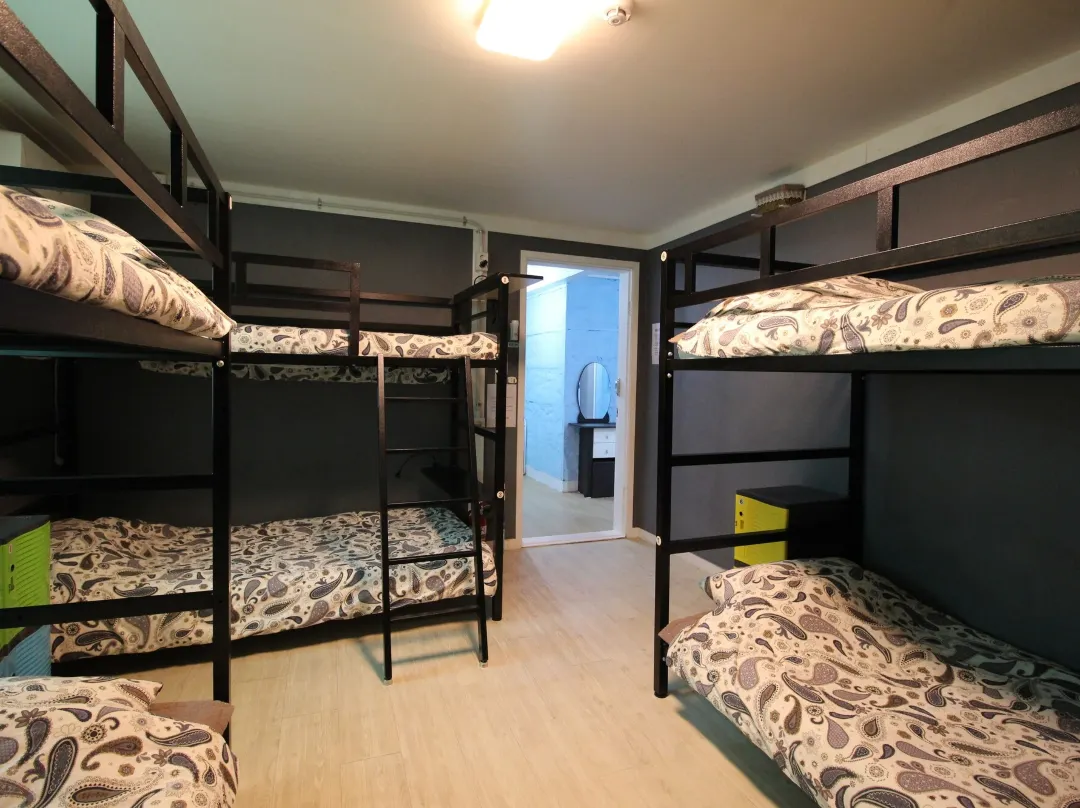 Bunk Guesthouse Hongdae - Seoul