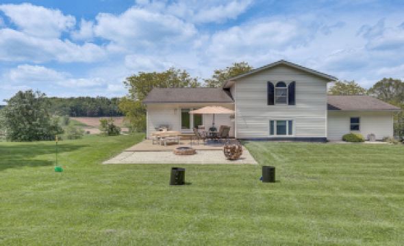 Secluded Ohio Amish Country Getaway with Fire Pit, Tuscarawas County ...