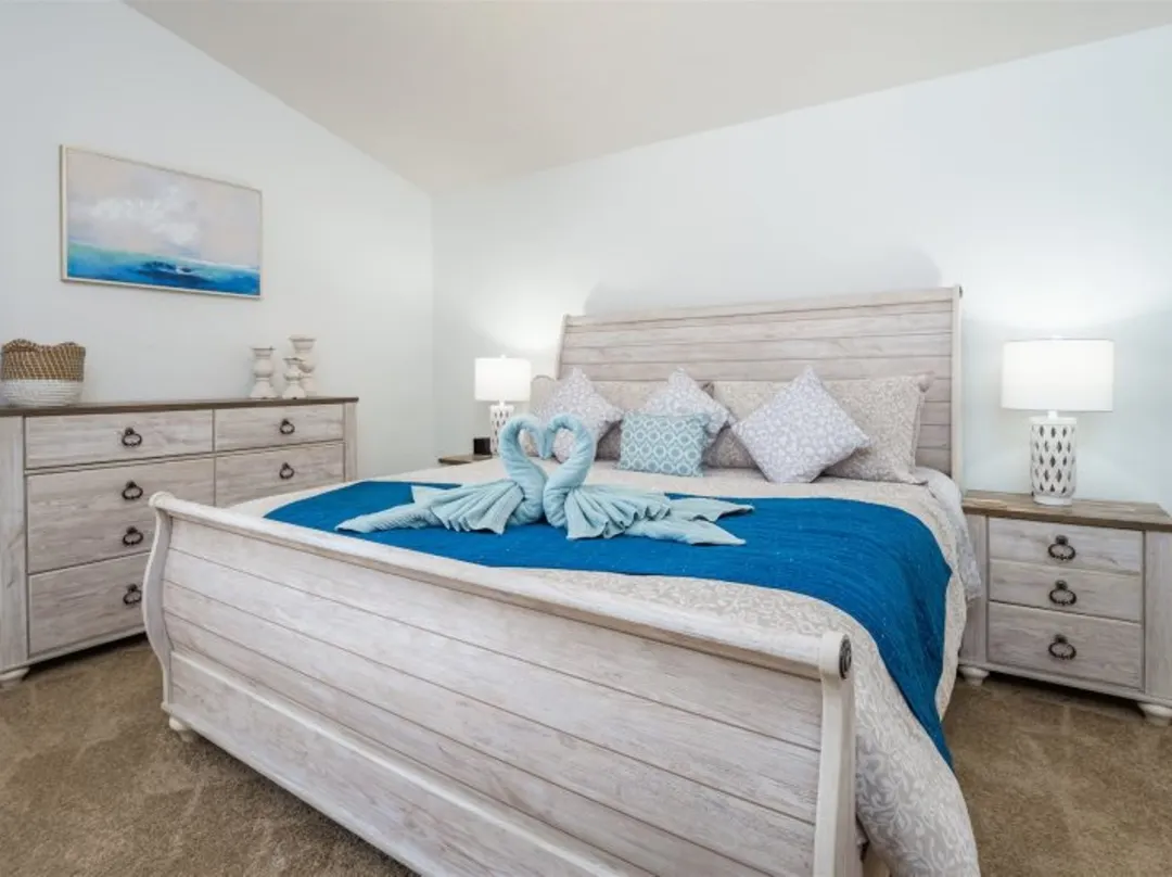 5 Bedroom Executive Pool Home With Games Room - Davenport, FL