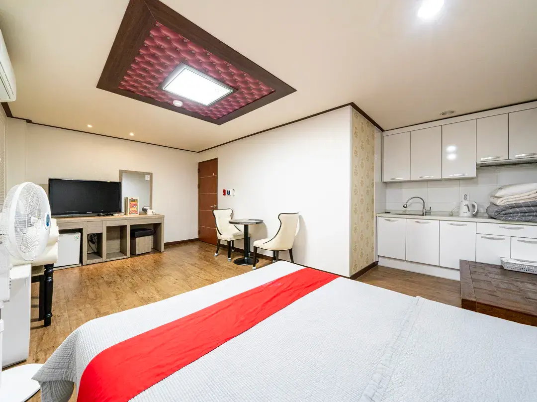 Danyang Gungjeon - Danyang-gun