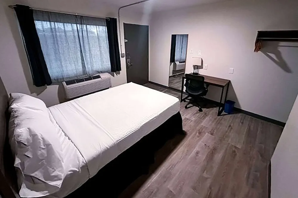 Studio City Suites, A Travelodge By Wyndham - Texarkana, TX