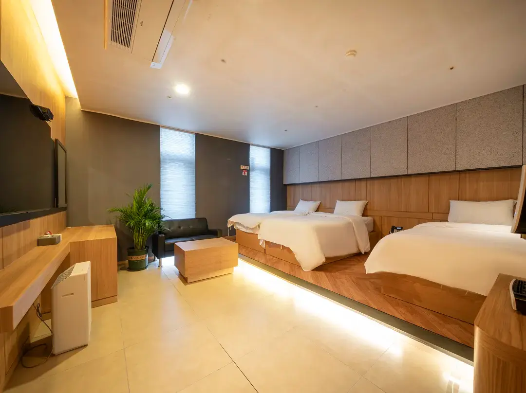 Naju Holius - Naju-si