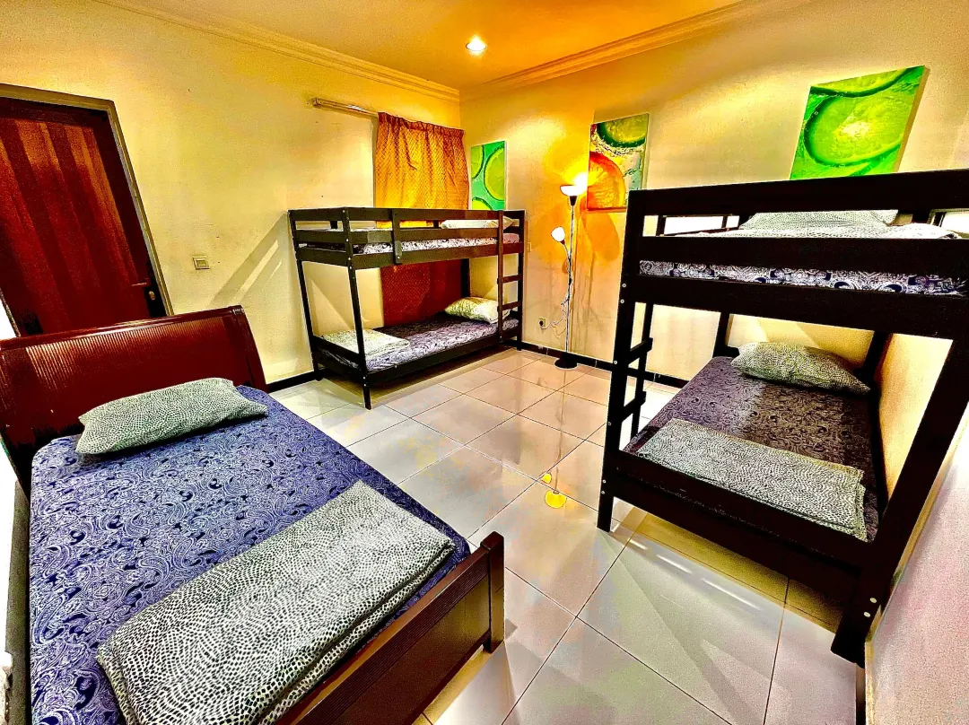 Home Stay Hostel - Doha