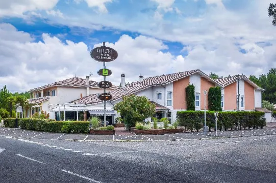 Logis Hôtel La Forestière Rest. L'instant Gourmet - Biscarrosse