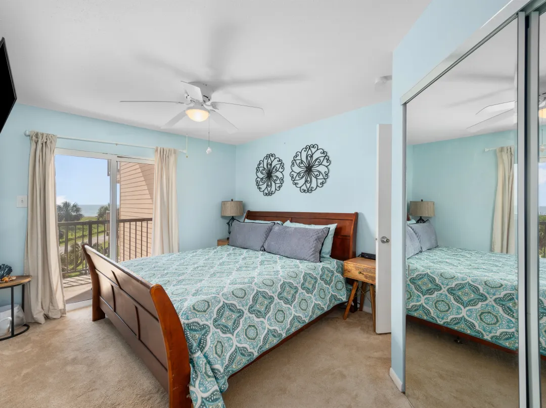 Ocean Views And Three Pools - Charming Beach Getaway Retreat - Galveston, TX