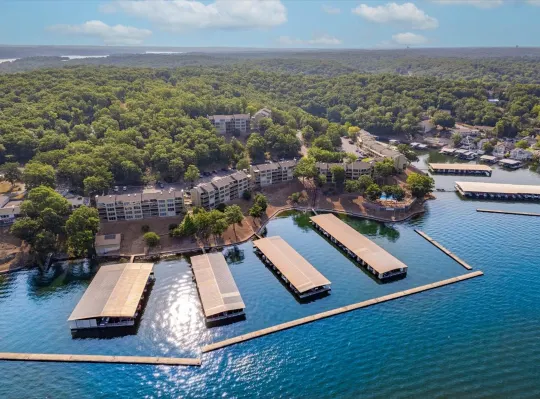 Expansive Views And Community Pool - Stunning Lakefront Oasis - Gravois Mills, MO