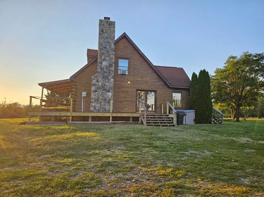 Breathtaking Views And Cozy Fireplace - Charming Modern Retreat - Shenandoah National Park