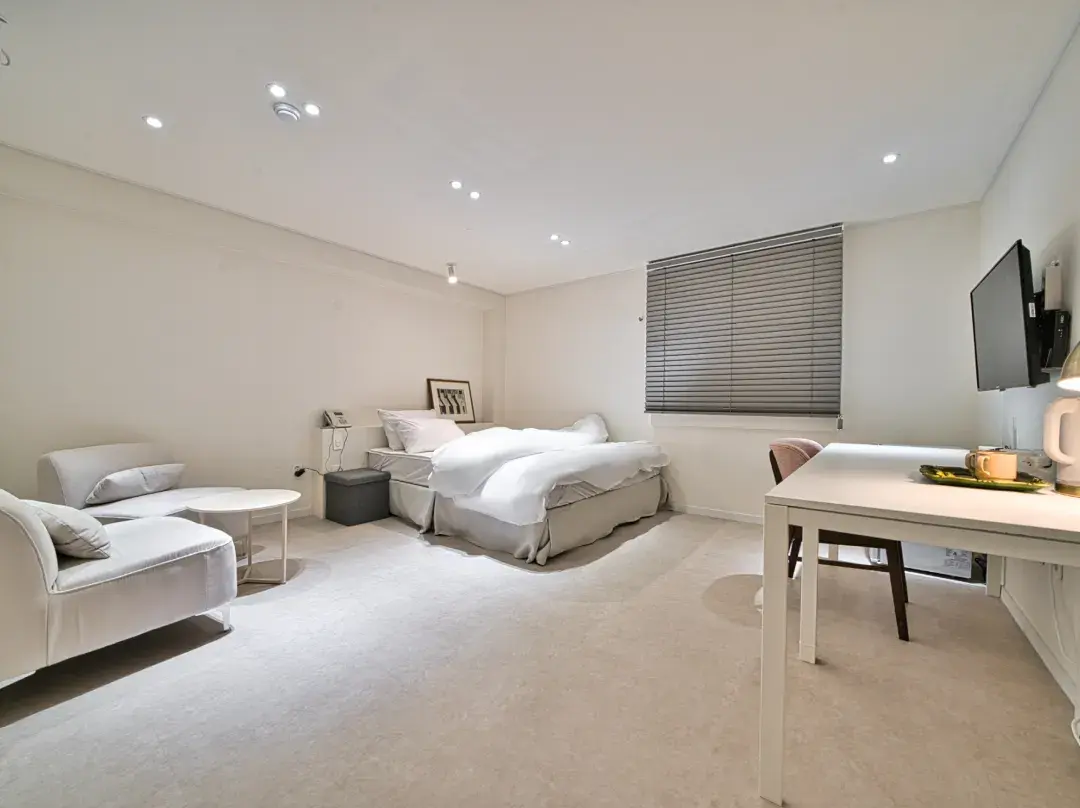 Tongyeong Yuns Hotel - Tongyeong