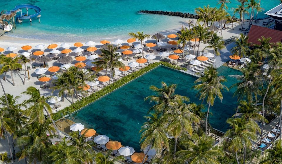 Oblu Xperience Ailafushi - All Inclusive with Free Transfers, Ailafushi ...