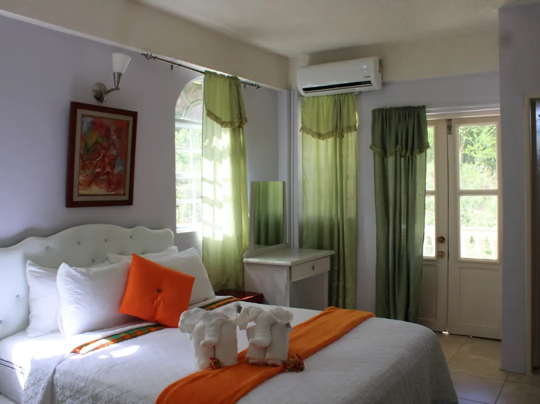 Rejens Hotel - Dominica