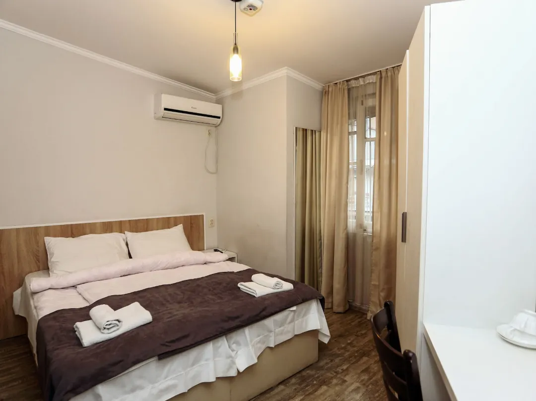 Rustaveli 36 - Tiflis