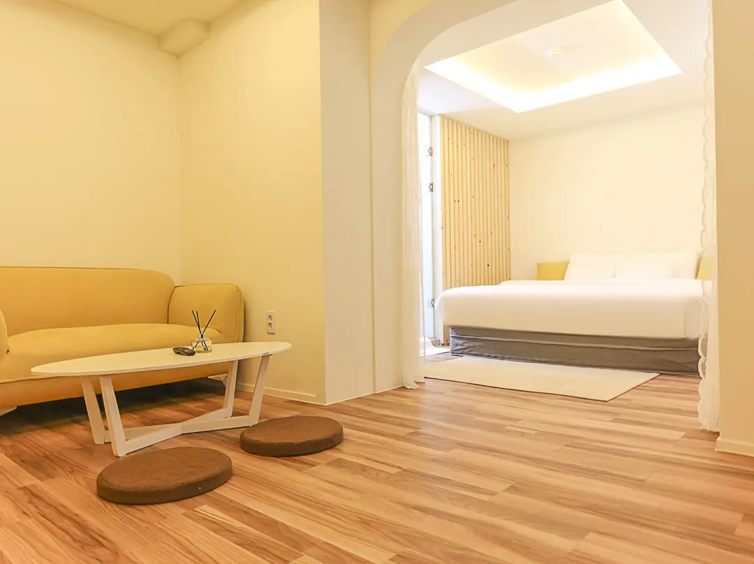 Asan Hotel Stayorang Sinjeongho Branch - Yesan-gun