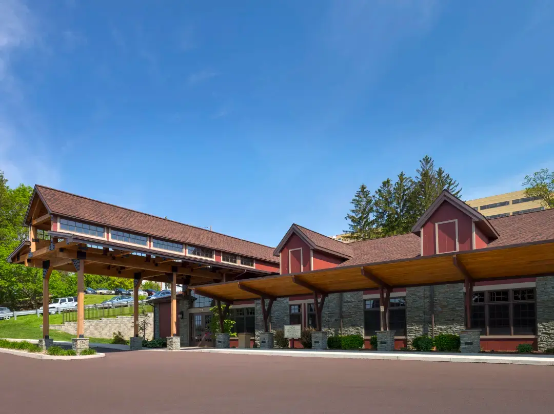 Pine Barn Inn - Galleon, Elysburg