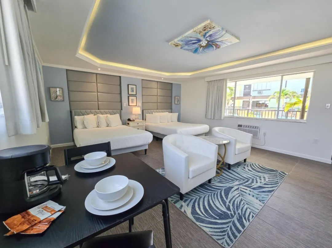Island House Resort Hotel - North Redington Beach, FL