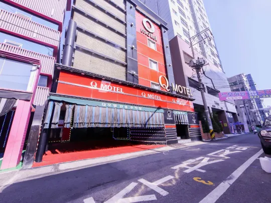 Bucheon  Q Q) - Bucheon-si