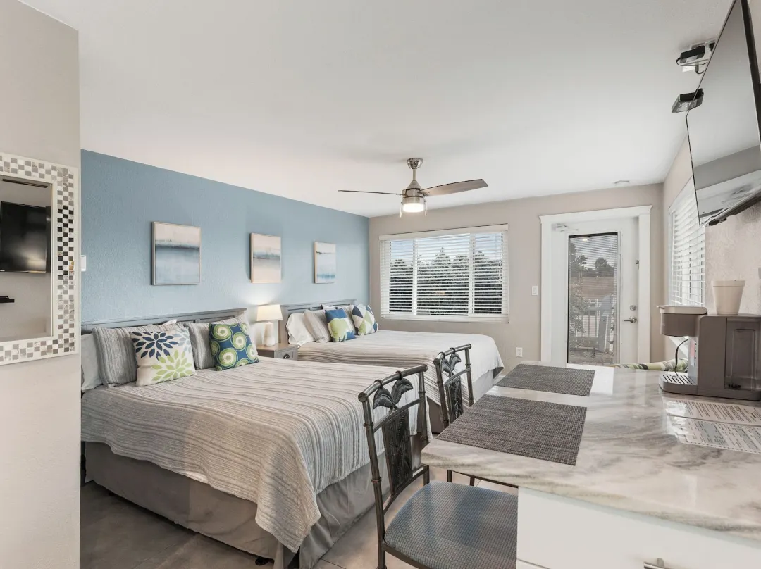 A Beach Retreat On Casey Key - Venice, FL