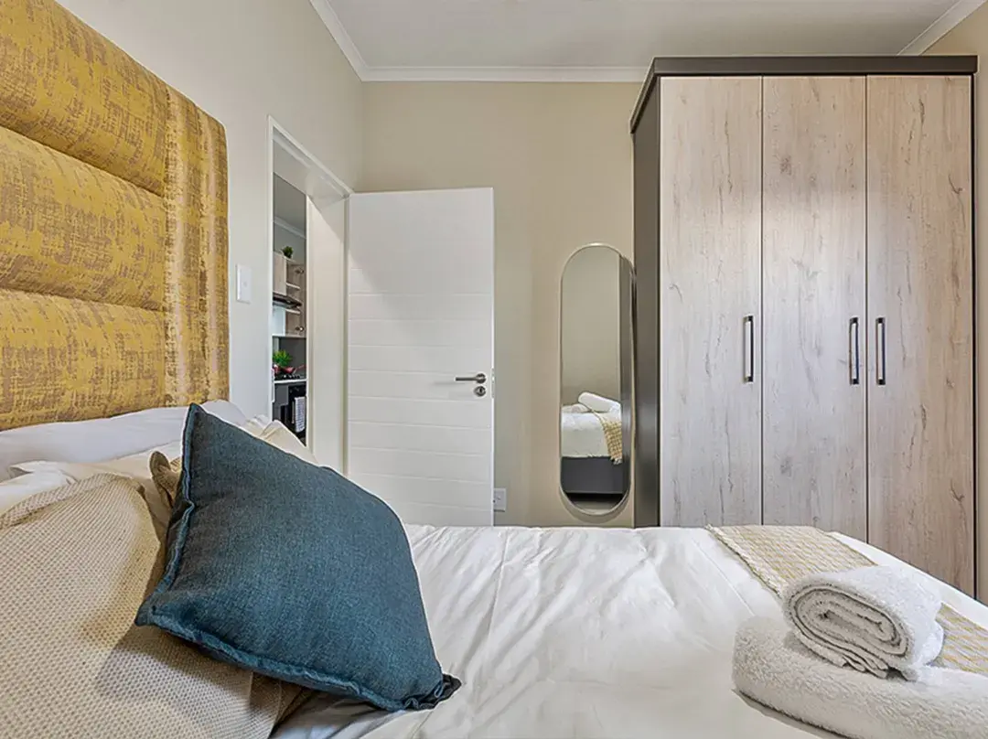 Zalari Luxe 93 On New, 1 Bed, Central & Premium Comfort - Midrand