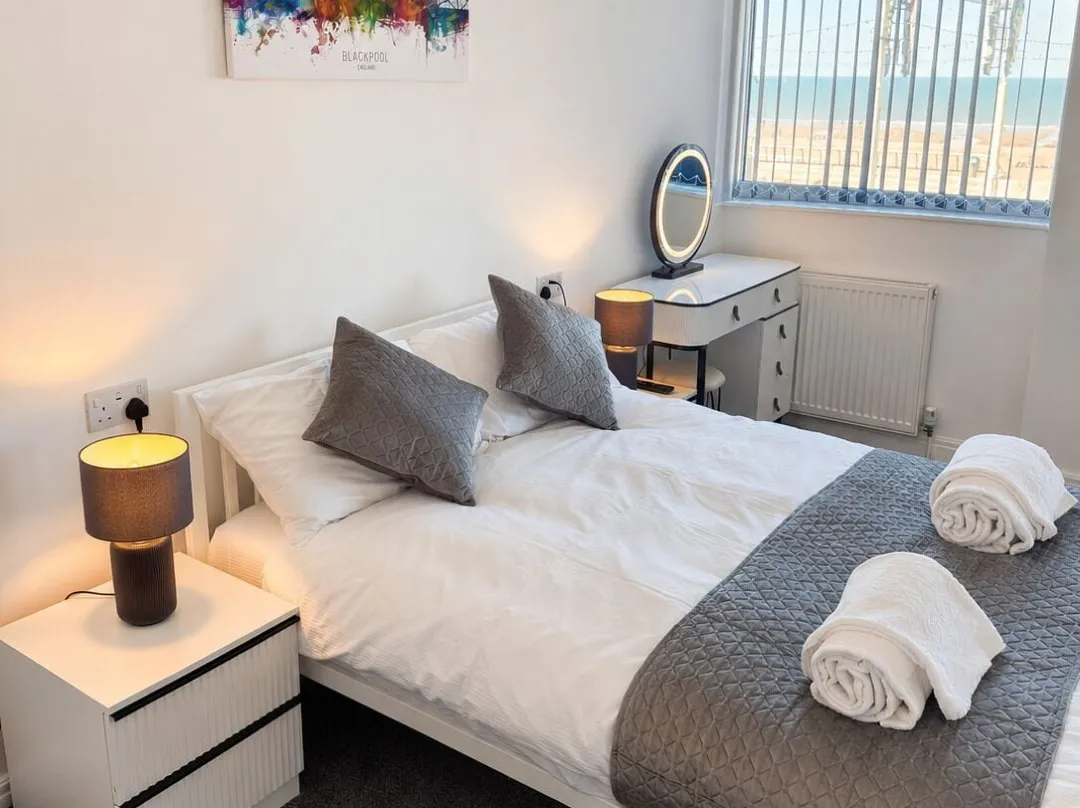 399 Prom - Blackpool Hotel - 