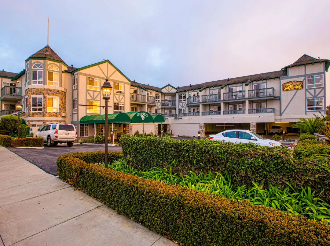 Ascot Suites - Morro Bay, CA