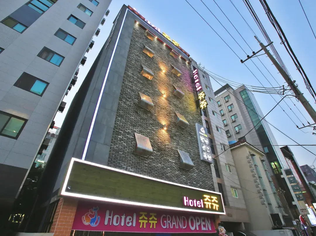 Bucheon Jyujyu 쥬쥬) - Seoul