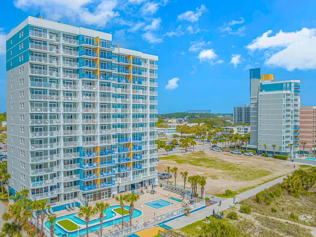 Panoramic Ocean Views And Spacious Living - Stunning Coastal Haven - Myrtle Beach, SC