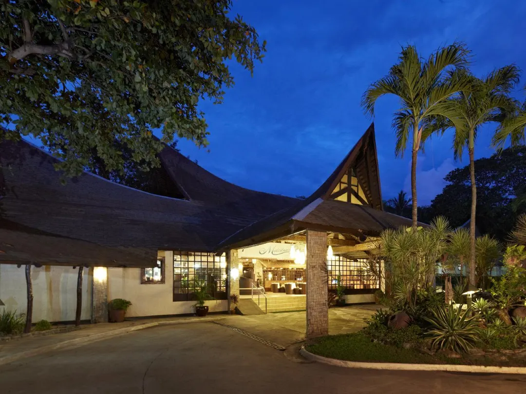 Matabungkay Beach Hotel - Lian