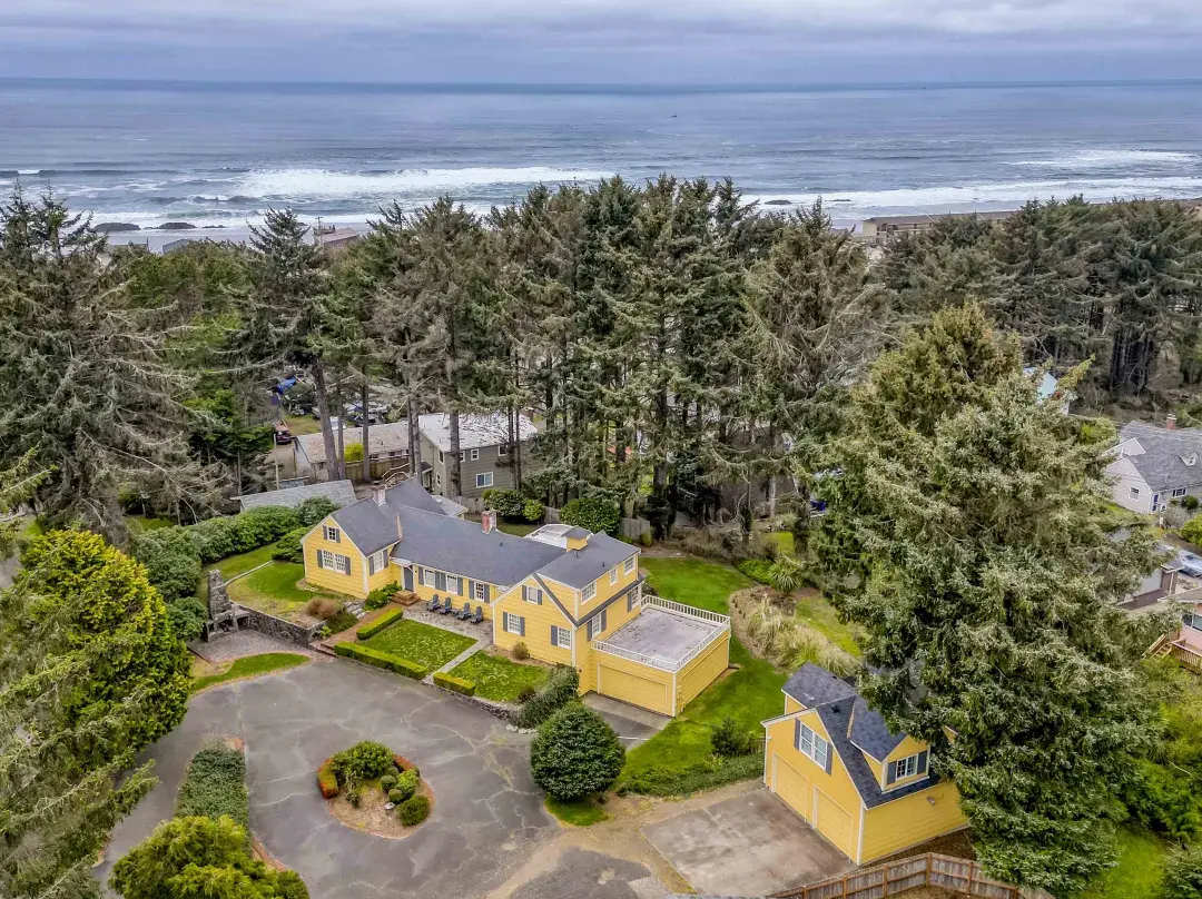 Honey Cove - Lincoln City, OR