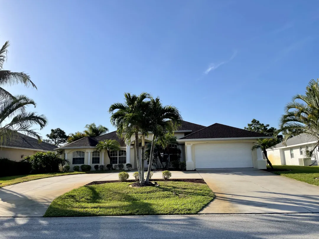 Stunning Oasis With Resort-style Pool And Golf Views - Exquisite Escape - Boca Grande, FL