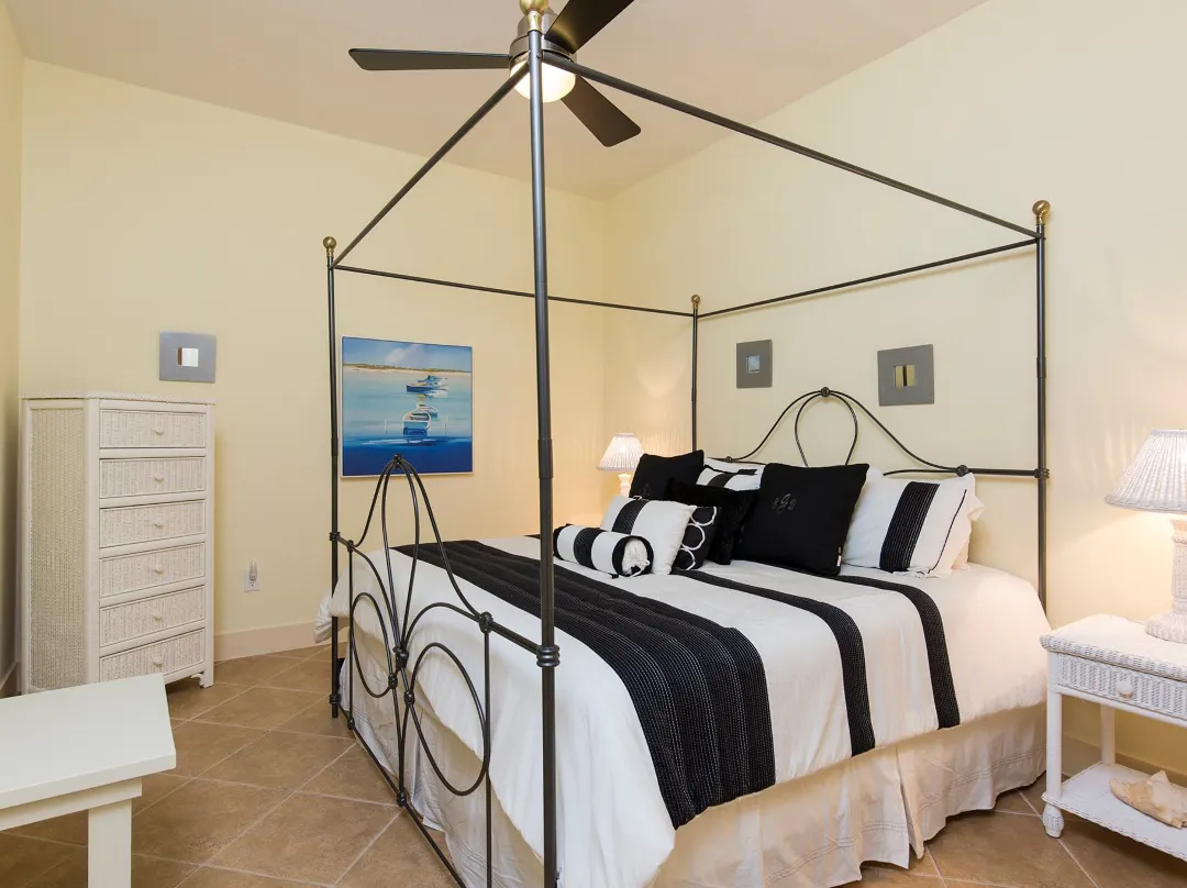 Luxurious Amenities And Resort Pool - Stunning Coastal Haven - South Padre Island