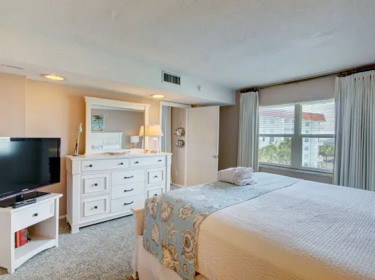 Panoramic Views And Resort Amenities - Spacious Coastal Retreat - Island Time, Fort Walton Beach