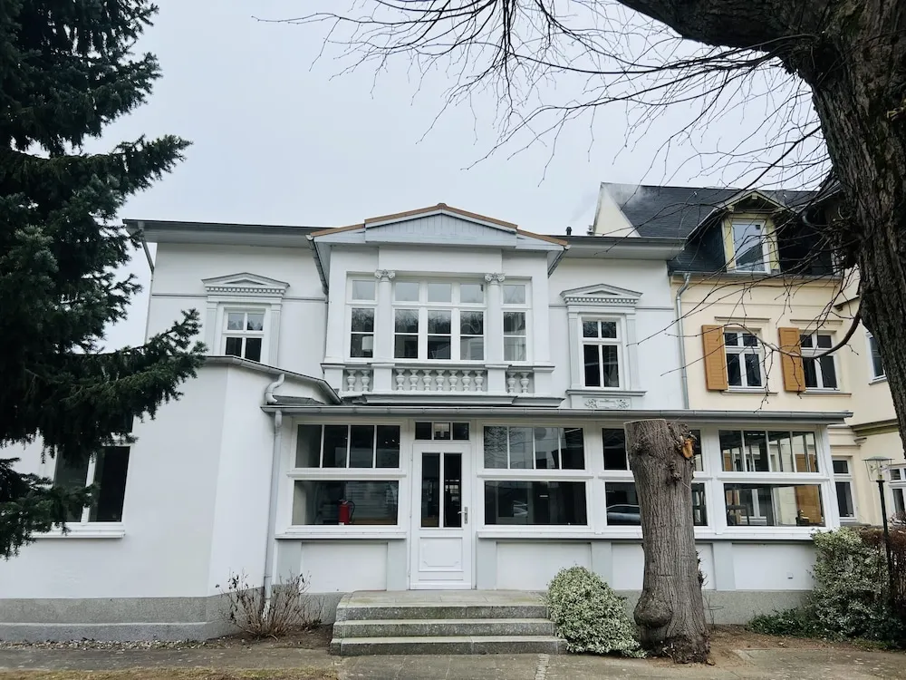 Hotel Garni Balticpetite - Heringsdorf