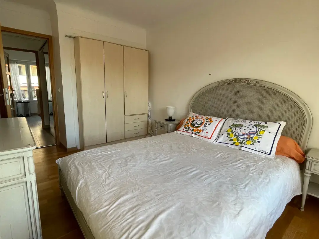 3 Pièces Agréable Et Confortable - Cannes
