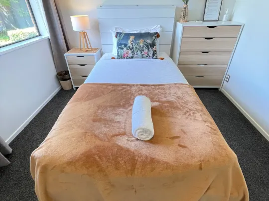 Your Cosy Sunny Cove Near Travis Wetlands - Christchurch