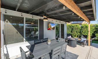 Casa Saguara featuring a Hot Tub, Wood Sauna, Pizza Oven & EV Charger ...