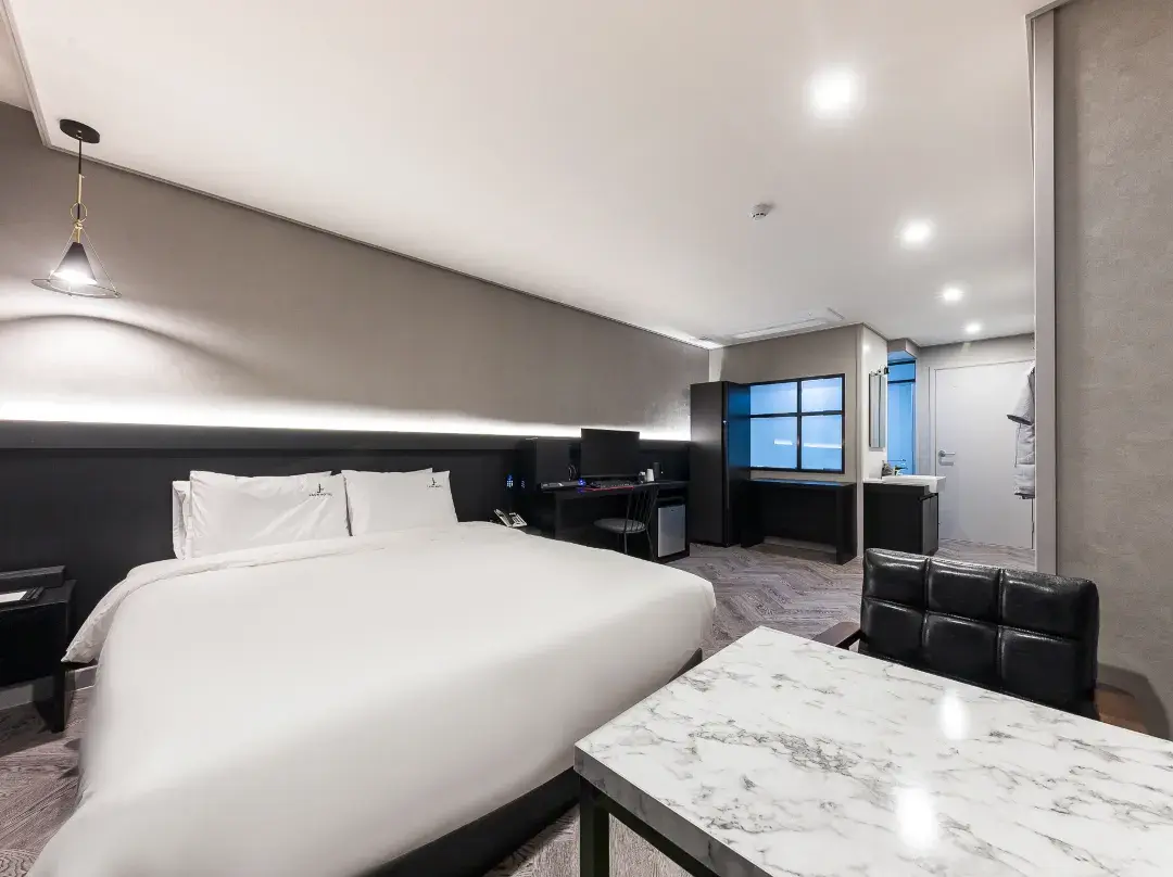 Gunsan Laon Hotel - 고창군