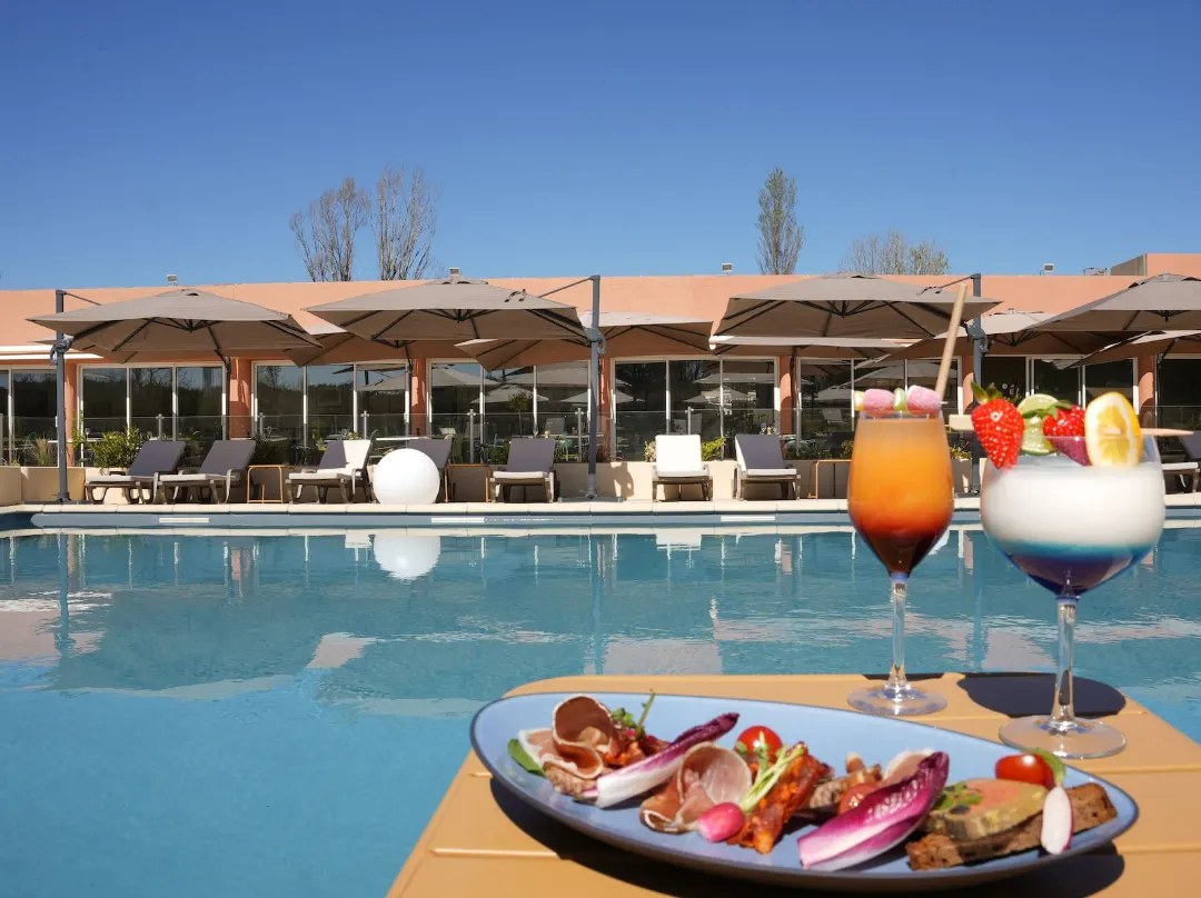 Hôtel Mount Venturi - Aix-en-provence Sainte-victoire - Bar & Restaurant & Padel - Rousset