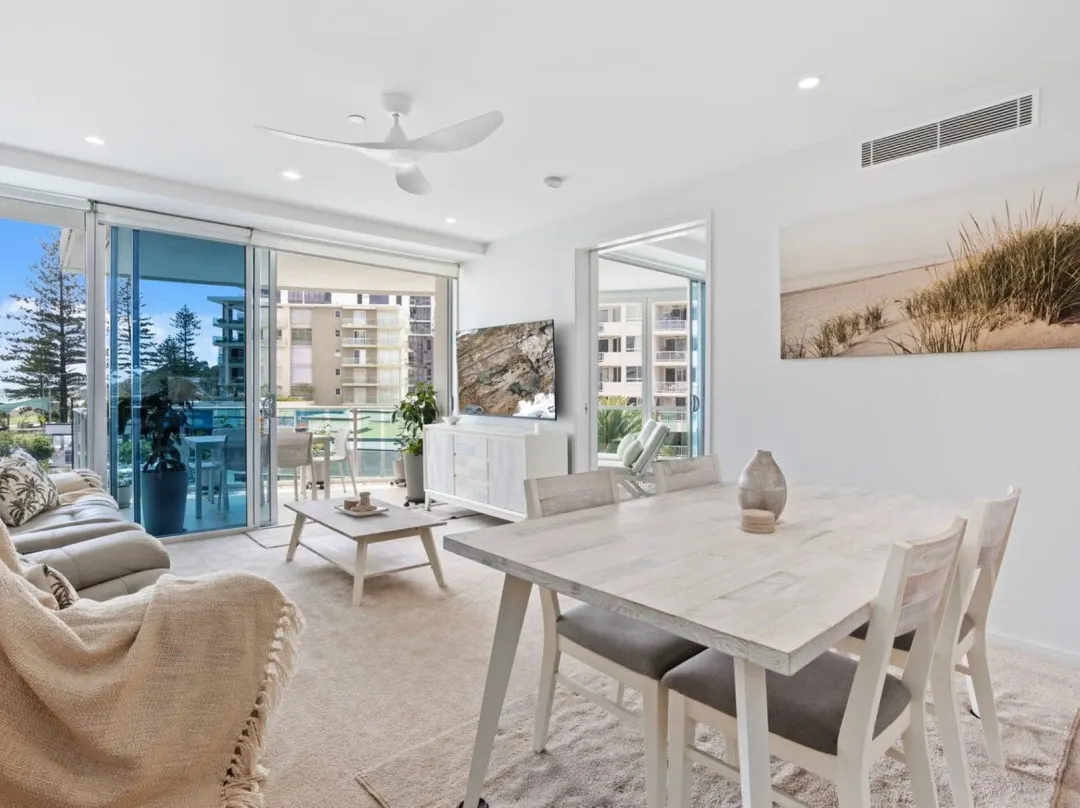 Luxury Beachfront Stay In Kirra - Coolangatta