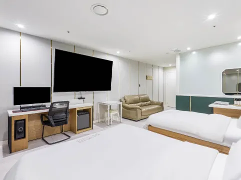 Dongtan Pandora - Hwaseong