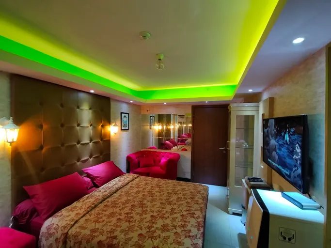 Apartemen Cinere Resort By Ryroom - Jakarta