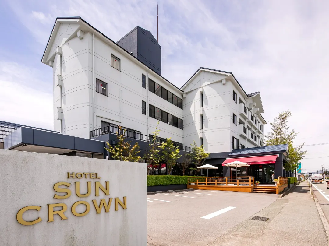 Hotel Suncrown Oaso - Aso