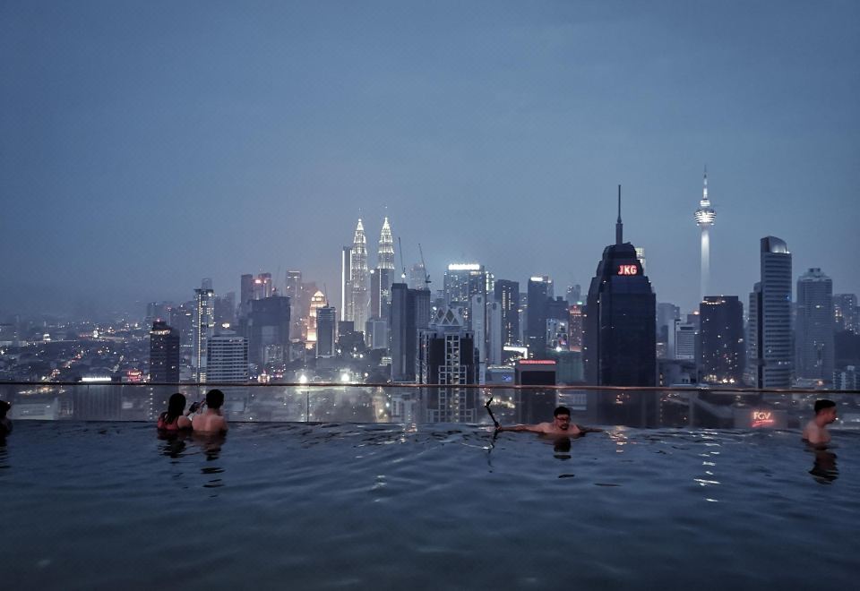 *Promo Regalia Suites # Infinity Pool,Kuala Lumpur - Updated 2024 ...