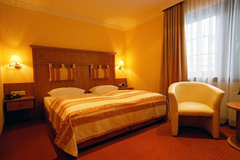 Hotel Garni Schick - Oberursel