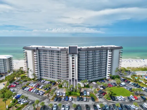 Breathtaking Gulf Views And Stunning Amenities - Luxurious Beachfront Escape - Panama City Beach, FL