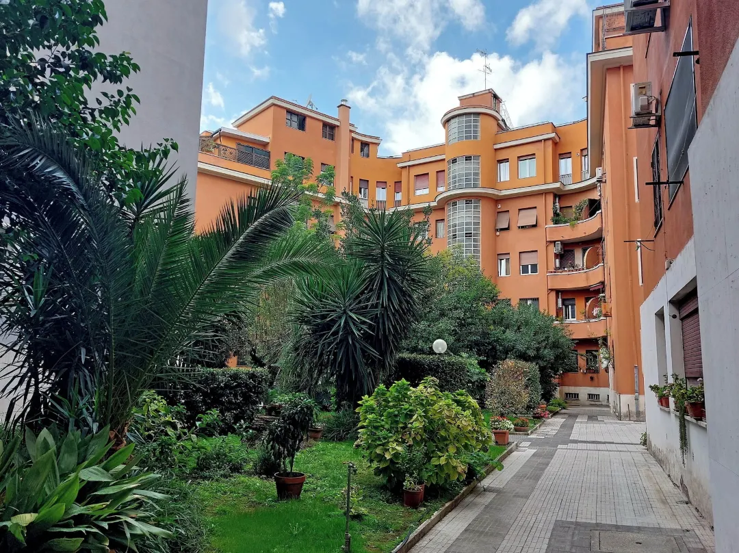 The Place Gallia - Roma