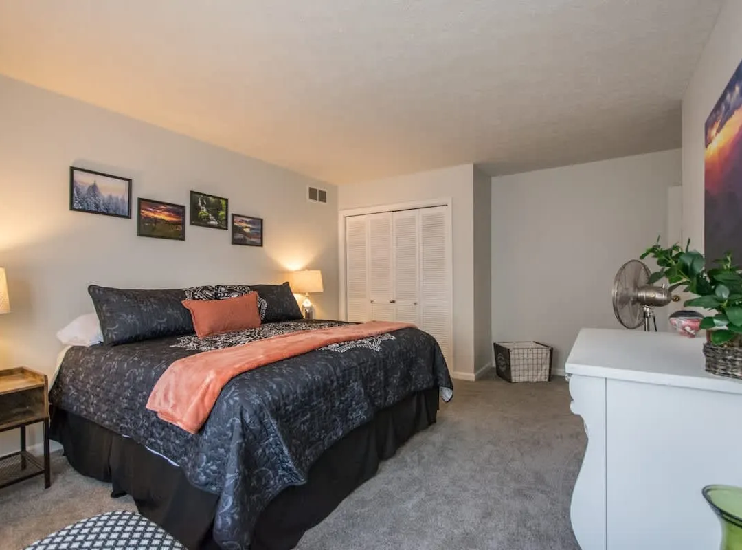 Downtown Brews & Clues - ヘンダーソンヴィル, NC