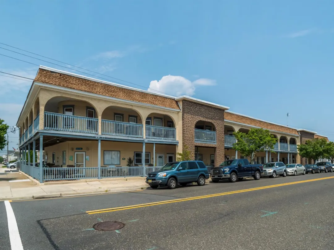 Heated Pool And Modern Comforts - Gorgeous Coastal Haven - Wildwood, NJ