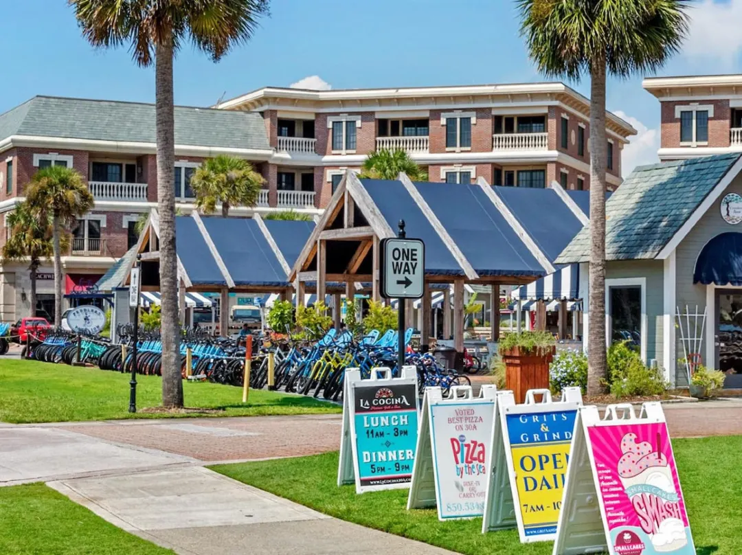 Stylish Retreat Near Inlet Beach Access - Charming Coastal Escape - Rosemary Beach, FL