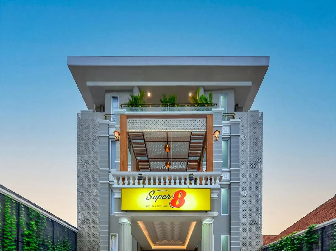 Super 8 By Wyndham Solo Indonesia - Surakarta