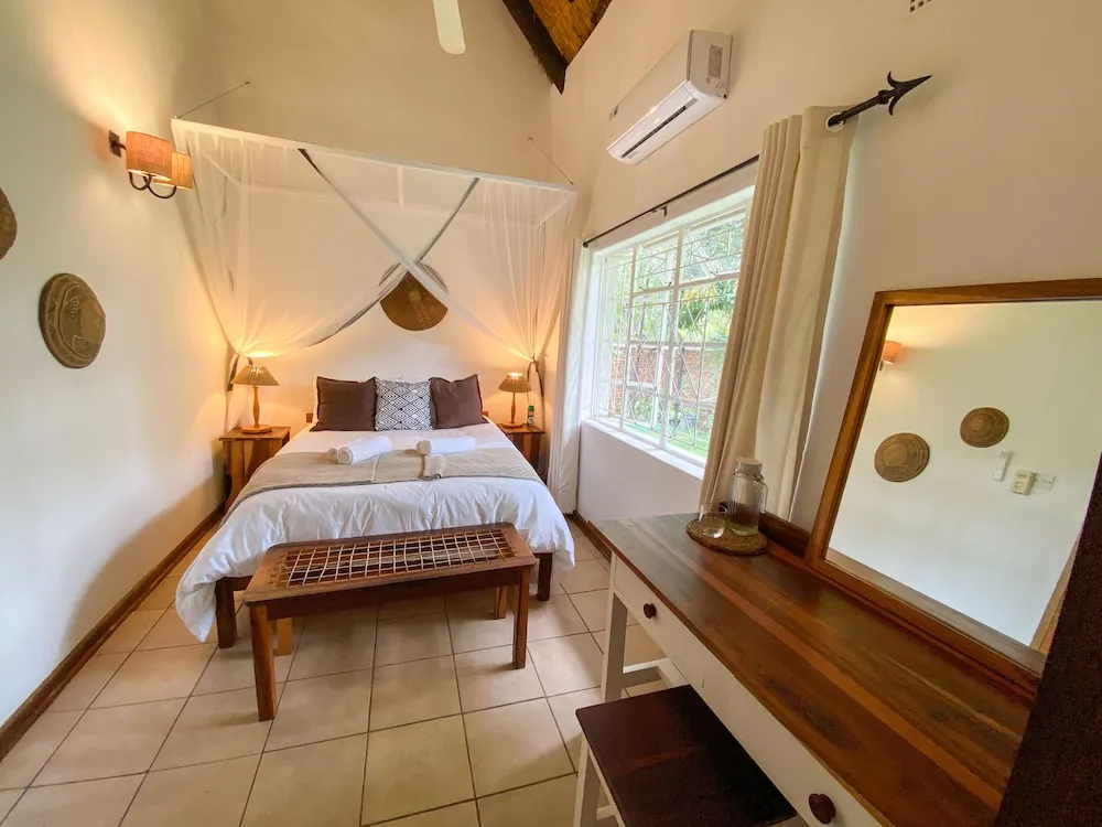 Drift Inn - Victoria Falls