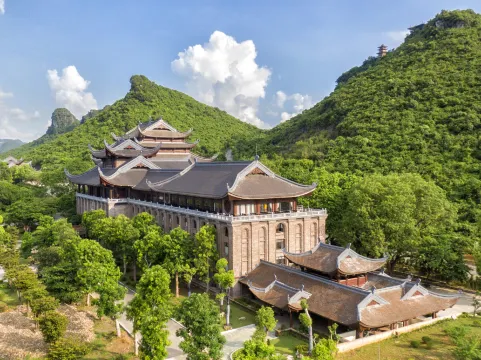 Tam Chuc Complex - Tỉnh Hà Nam